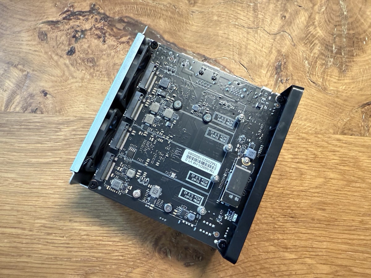 Ein erster Blick auf das TerraMaster F4 SSD